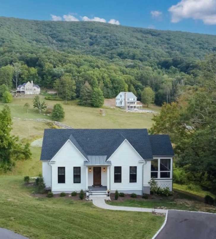 Clarkson & Wallace Real Estate | Home