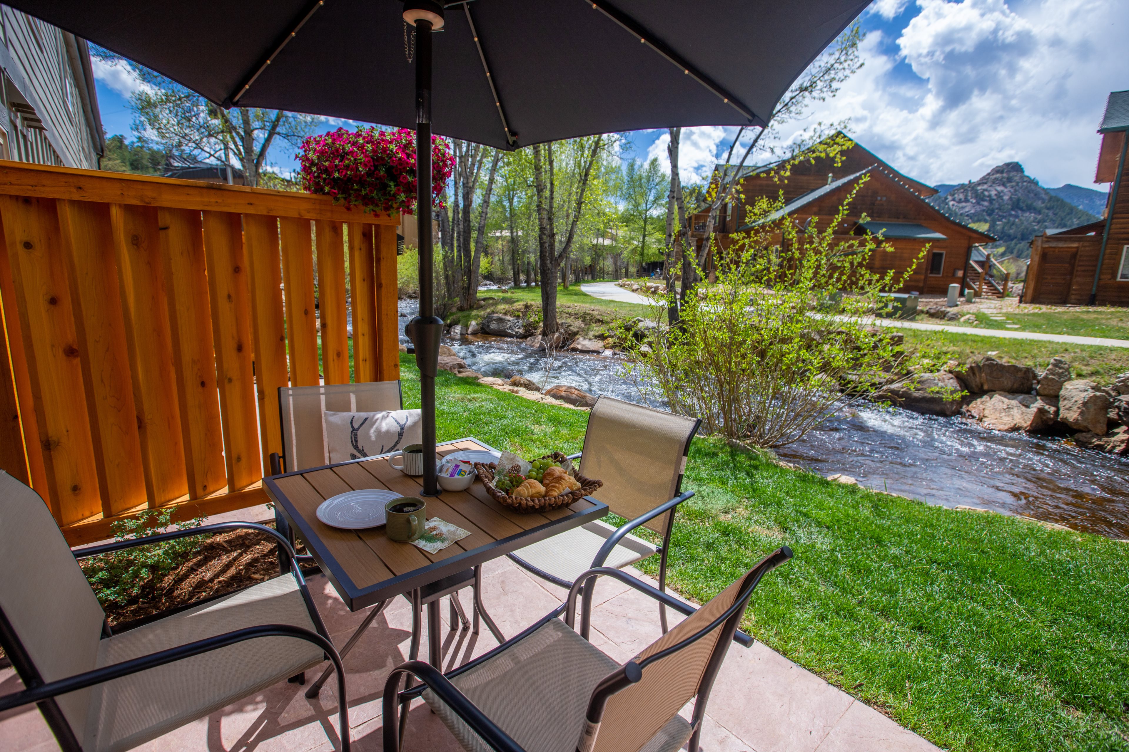 Stream-side Patio And Charming Decor - Serene Mountain Haven - Estes Park, CO